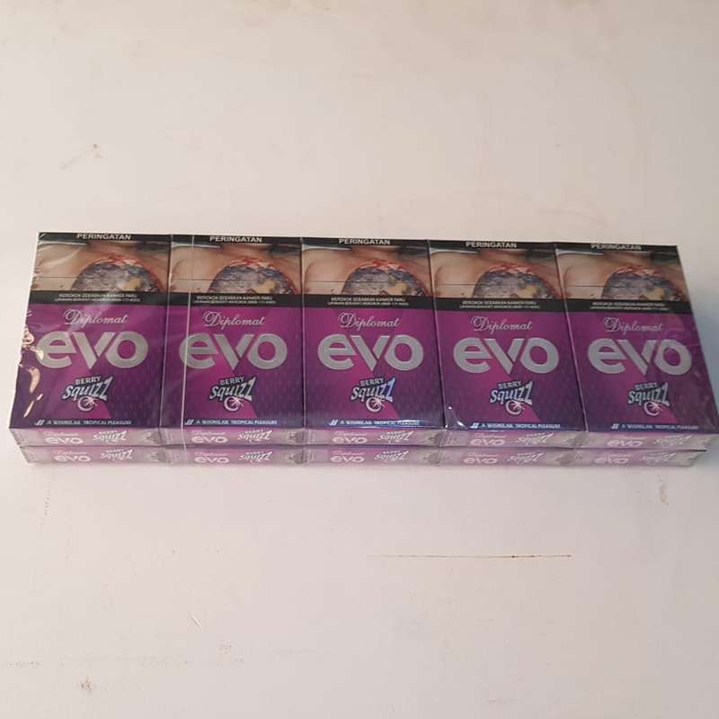 Jual Diplomat Evo Berry Squizz 16 [1 Slop / 10 Bungkus @ 16 Batang ...