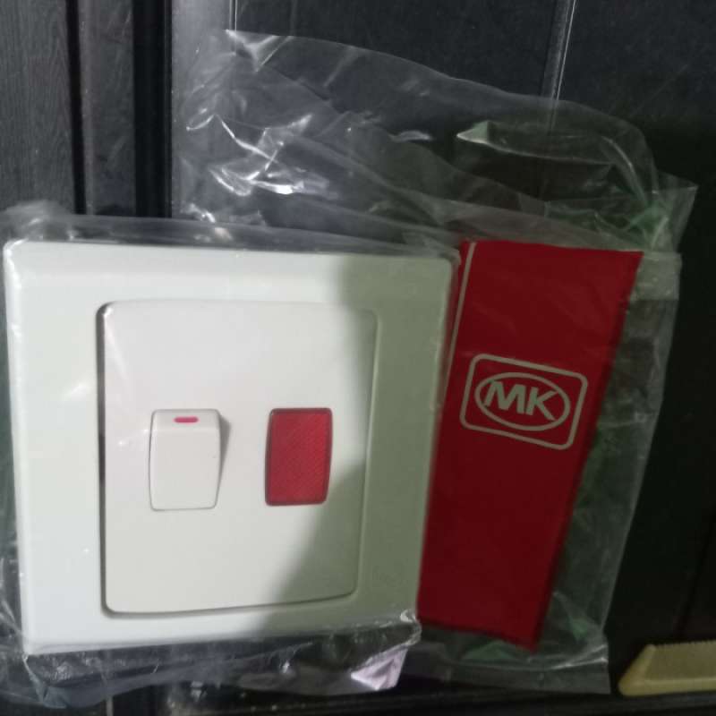Promo Saklar Water Heater 1 Gang Merek Mk Tipe-s8423 20a Dengan Lampu ...