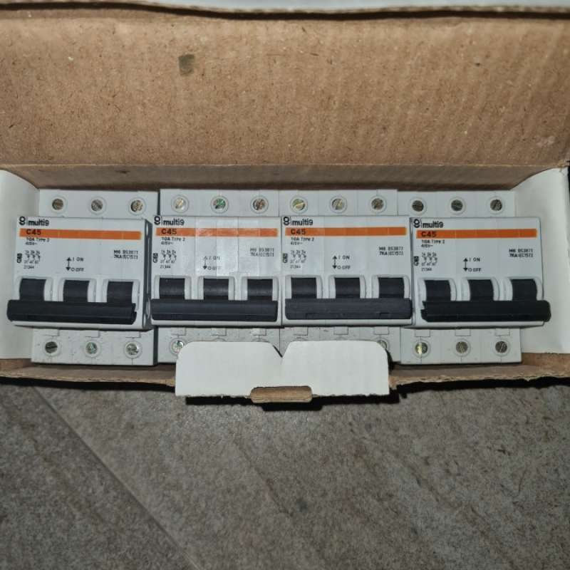 Promo Mcb Merlin Gerin Multi9 C45 C45a 10a Type 2 3p 21344 415v Diskon ...