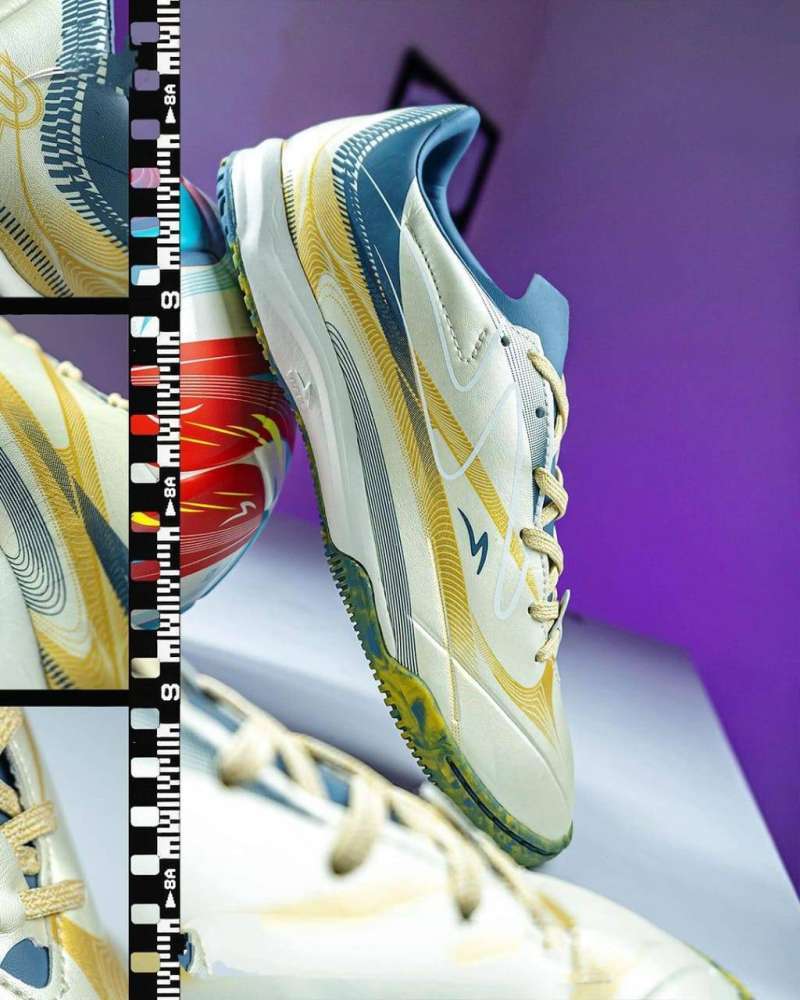 Promo Specs Reacto Galactica Morph Vanilla Ice Sepatu Futsal Specs ...