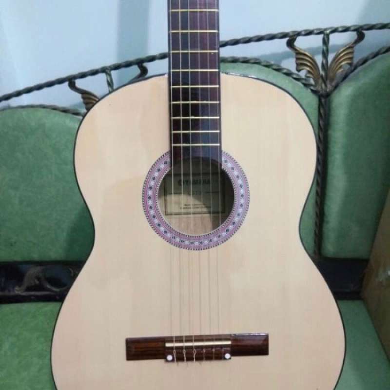 Promo Gitar Akustik Klasik Nilon / Classic Nylon C390 Ymh Diskon 23% Di ...