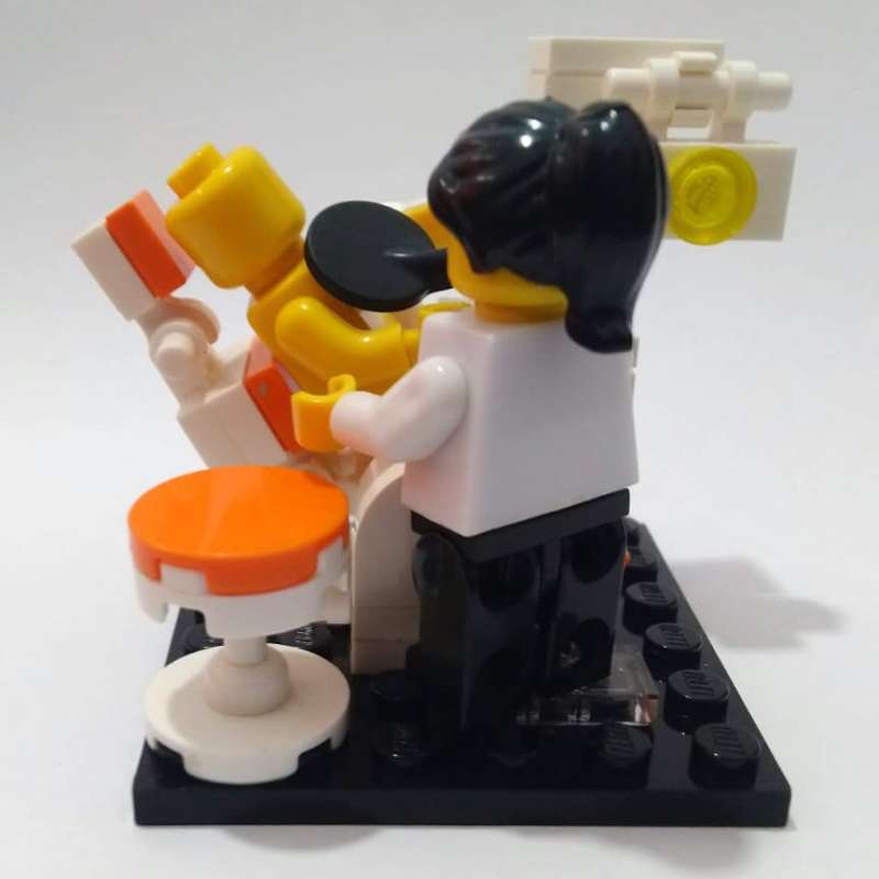 Jual Diorama Dokter Gigi Lego - Diorama Lego Dental Dentist | Wanita Di ...