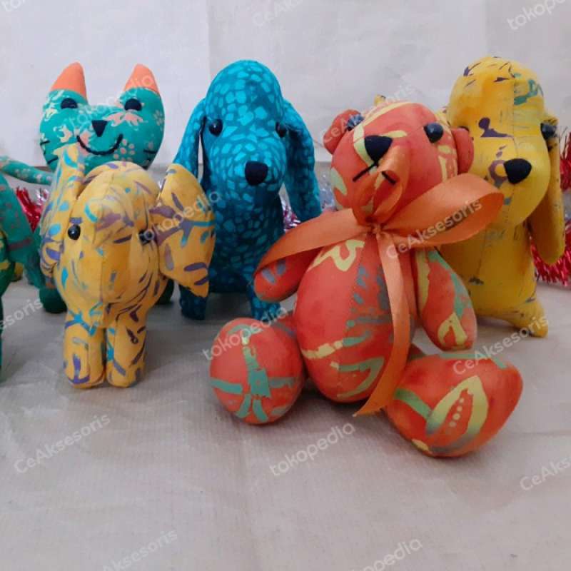 Jual Boneka Binatang Dari Kain Batik. Handmade Toys. Bahan Sepon. Craft. Di Seller Velvet Store ...