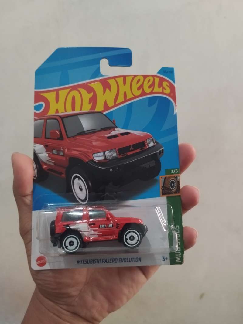 Jual Hot Wheels Mitsubishi Pajero Evolution Merah Diecast Mobil ...