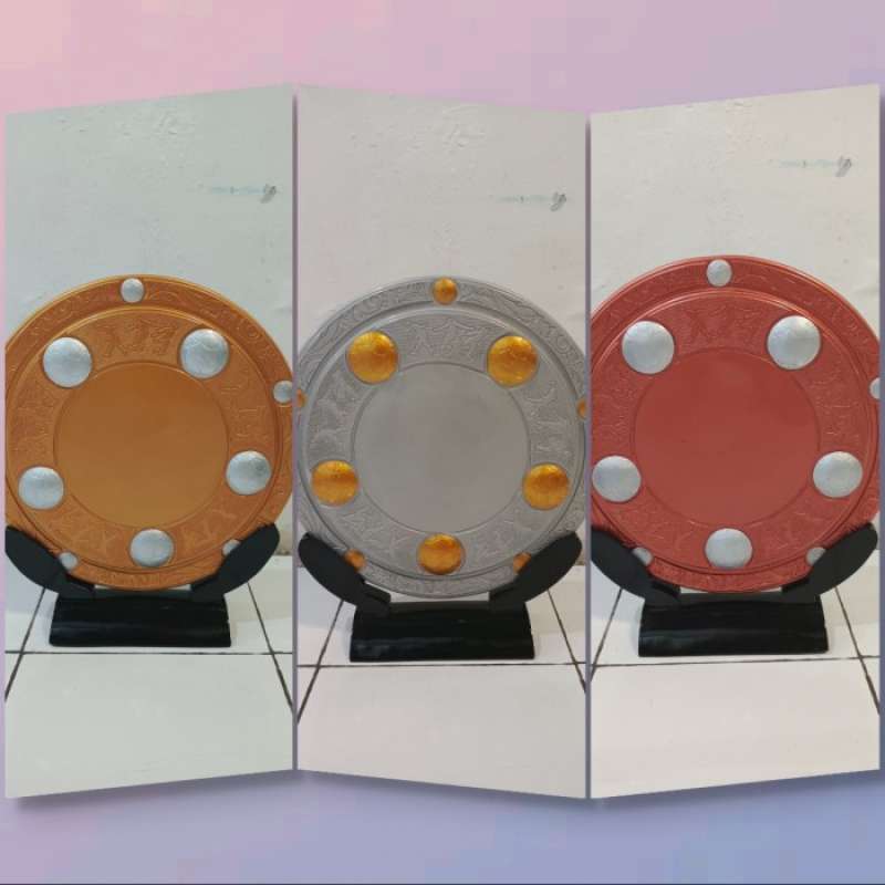Promo Piala Bola Futsal Piringan Piala Plate Trophy Satuan Dan Set ...