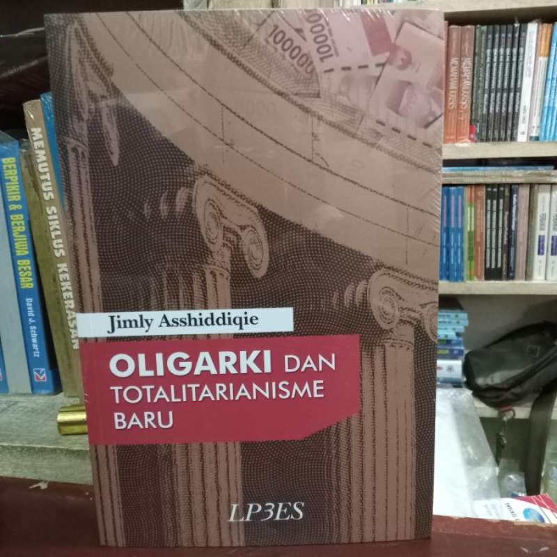 Promo Oligarki Dan Totalitarianisme Baru Diskon 23% Di Seller Malini ...