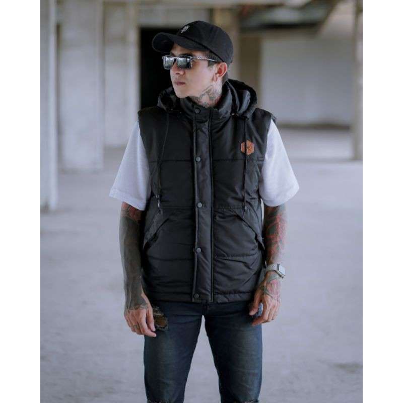 Jual Rompi Tebal Vest Pria New Bgsr Logo Kulit - Rompi Pria Windbreaker ...