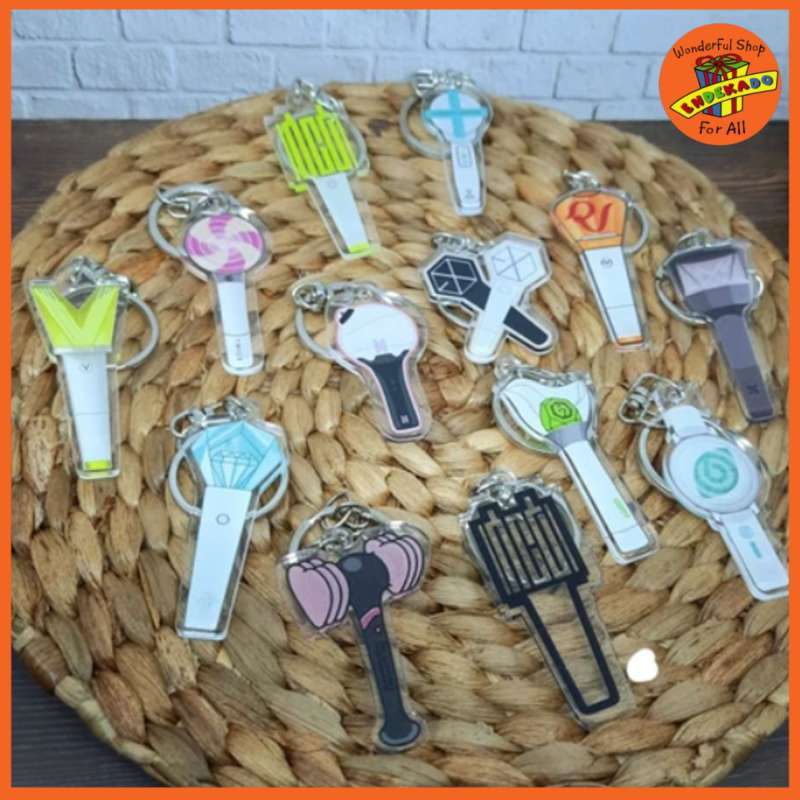 Jual Keychain Lightstick Bangtan Exo Nct Txt Day6 - Lightstick Got7 Di ...