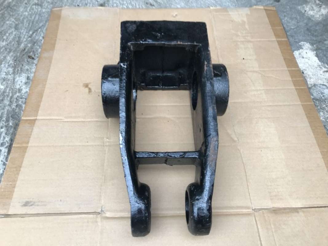 Jual Equalizer Hanger 900202 Center Hanger Suspension Trailer 16 Ton ...