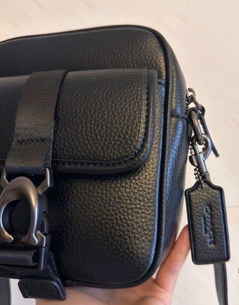 Jual Tas Crossbody Coach Pria Model Terbaru - Harga Promo Mei 2024 | Blibli