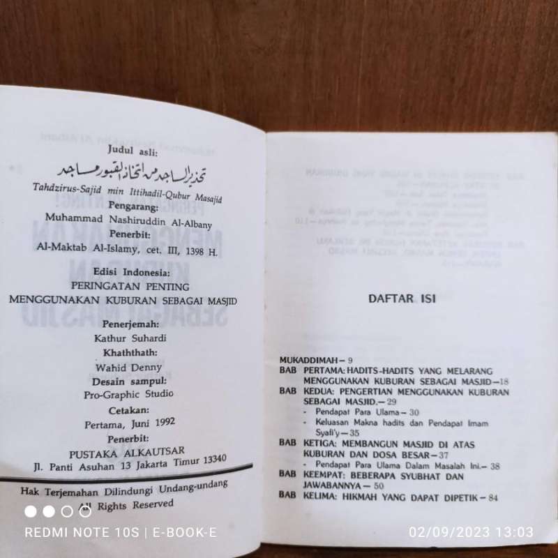 Jual buku agama peringatan penting menggunakan kuburan sebagai masjid ...