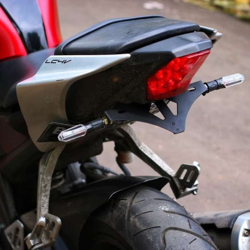 Promo DUDUKAN PLAT NOMOR BELAKANG R15 V3 /BESI BELAKANG R15 NEW Diskon ...