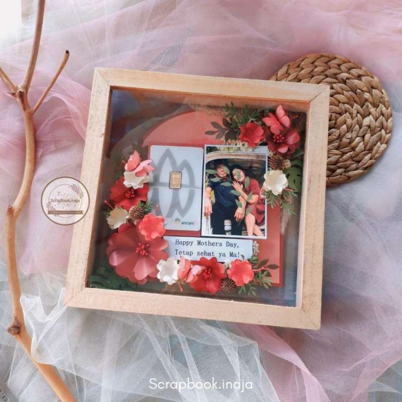 Jual Scrapframe Dried Flower Frame Transparan 3d Hadiah Wisuda | Kado ...