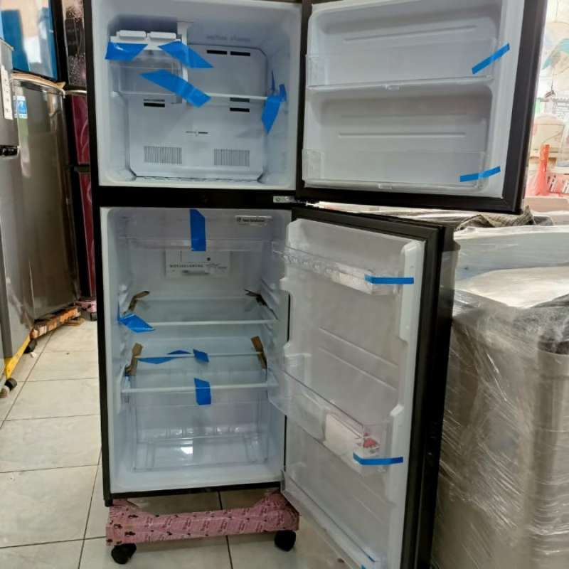 Promo Kulkas 2 Pintu Sharp 236 Mn Hs Ice Twist Rak Kaca Tanpa Bunga Es ...