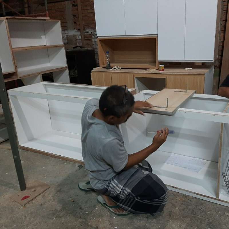 Jual Tukang Kayu Borongan / Tukang Lemari / Tukang Finishing Hpl / Interior Di Seller Circlet ...