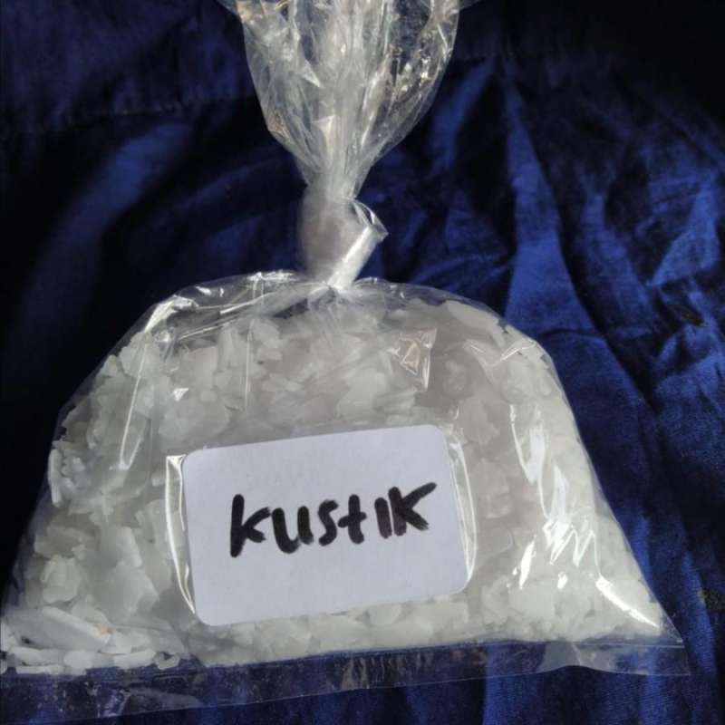 Jual Soda Api Kustik Kaustik Bahan Pelengkap Pewarna Batik Di Seller ...