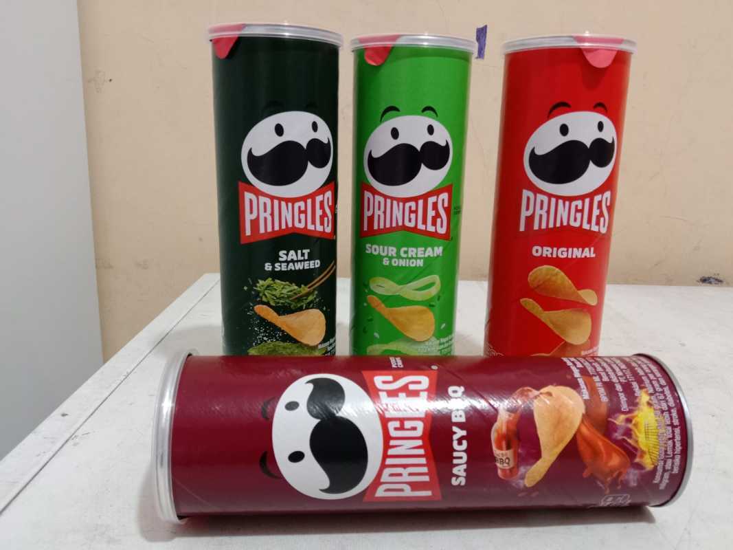 Jual Cod // Pringles 107 Gr 1 Dus Isi 12 // Pringles 107 Gr Sour Cream ...