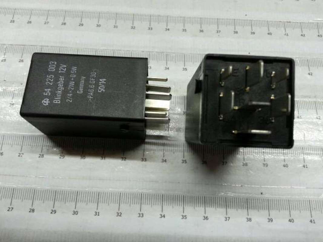 Promo Flasser Sen (relay Sen) Bmw E36 Harga Satuan Diskon 33% Di Seller ...