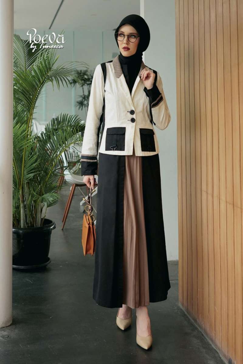 Jual Tuneeca Poeva Midi Coat Adeline - Pv-0622001 - S Di Seller Winter ...