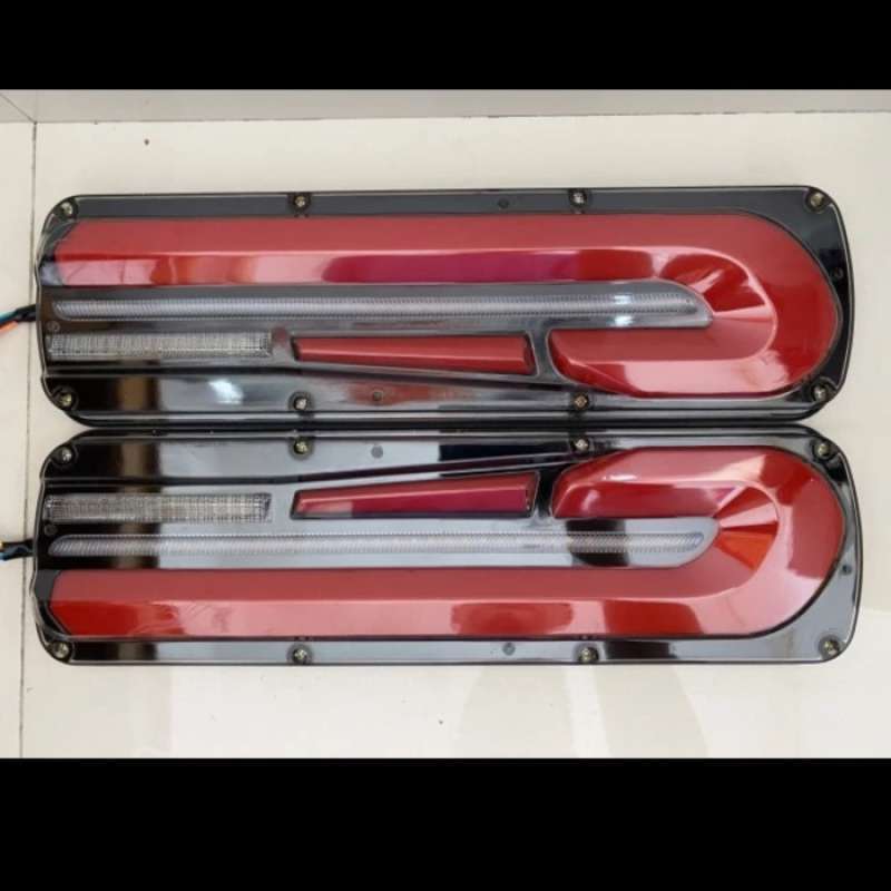 Promo Stop Lamp Lampu Belakang Truk 24 Volt Model Bmw - 12 Volt Diskon ...