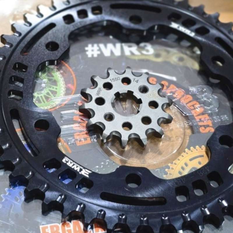 Jual Gear Wr3 R15 V3 Mt15 Set Depan Belakang Rantai Oring Pnp Gir Set ...