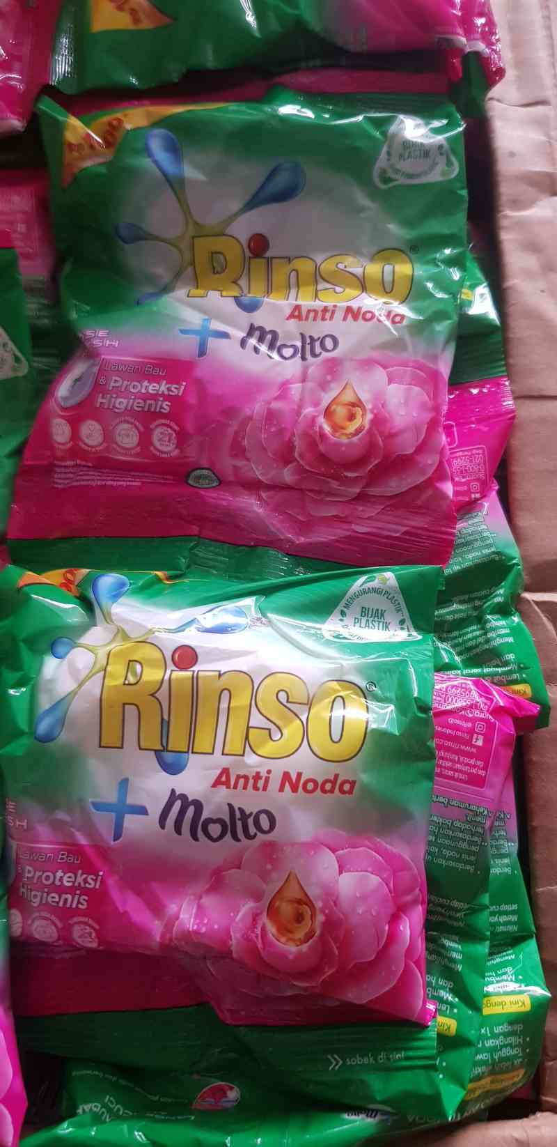 Promo Rinso Deterjen Bubuk Rose Fresh [44 G/6'sachet] Diskon 9% Di ...