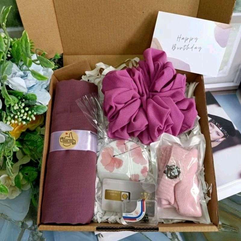 Jual Kado Gift Ulang Tahun Anniversary Wisuda Di Seller Puspita Raja ...