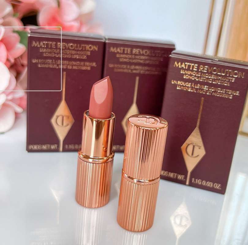Promo Charlotte Tilbury Matte Revolution Luminous Modern-Matte Mini ...