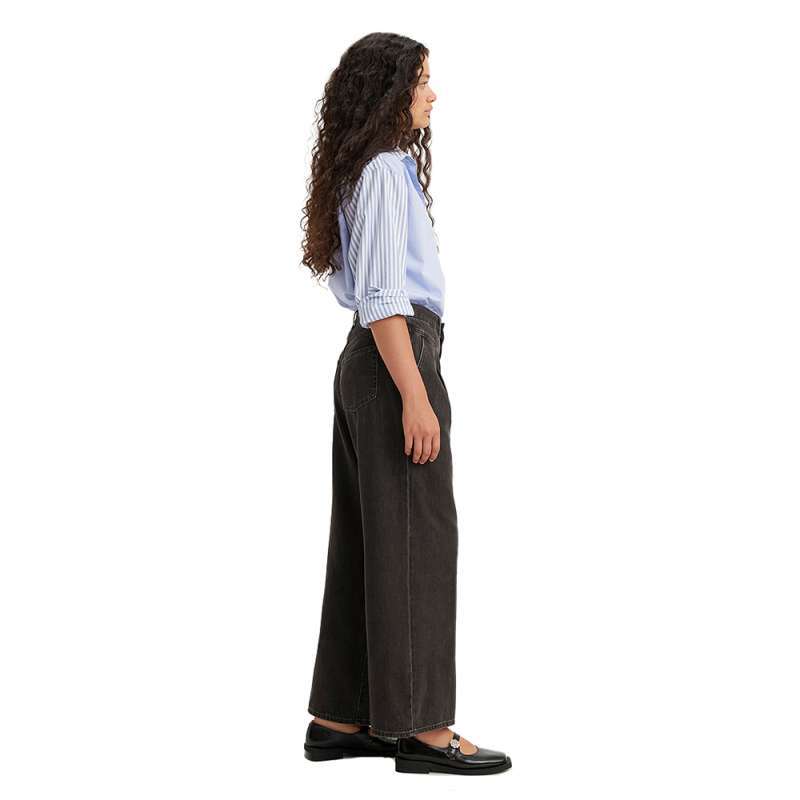 Jual Levi's® Women's Featherweight Baggy Jeans (a7453-0009) - 34 Inseam ...