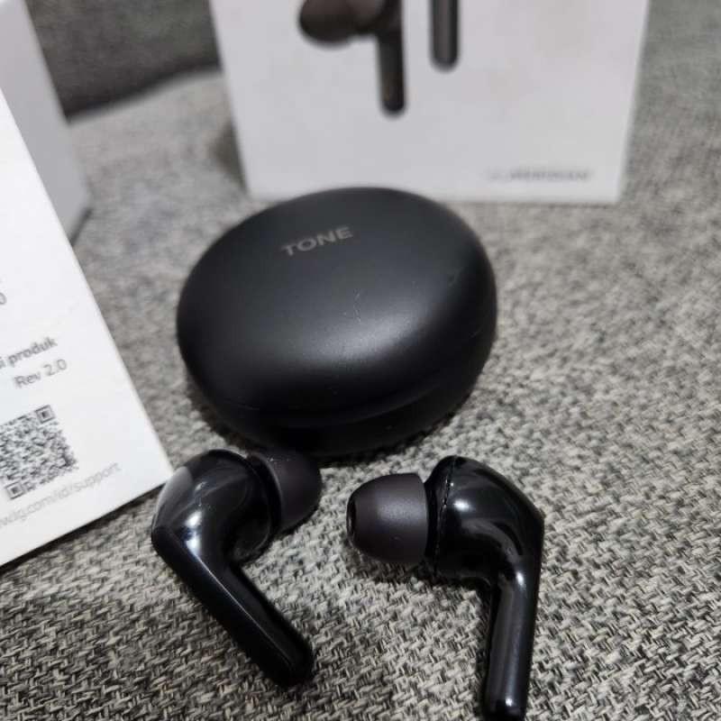 Jual Lg Fn4 Tone Wireless Earbuds Di Seller Sunshop - Cengkareng Timur ...