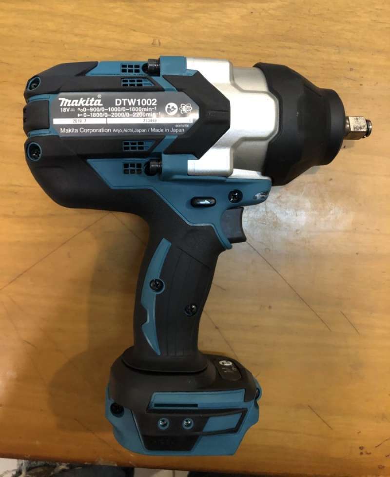 Promo Mesin Impact Wrench Makita Dtw1002z Diskon 23% Di Seller Kulee ...
