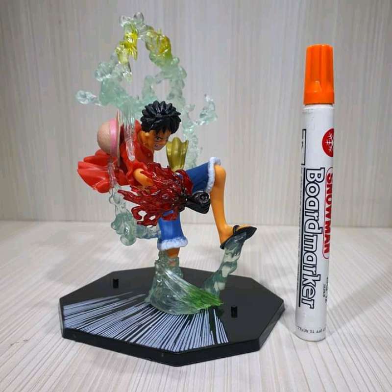 Jual mainan action figure luffy aura sun god luffy nika formed red ...