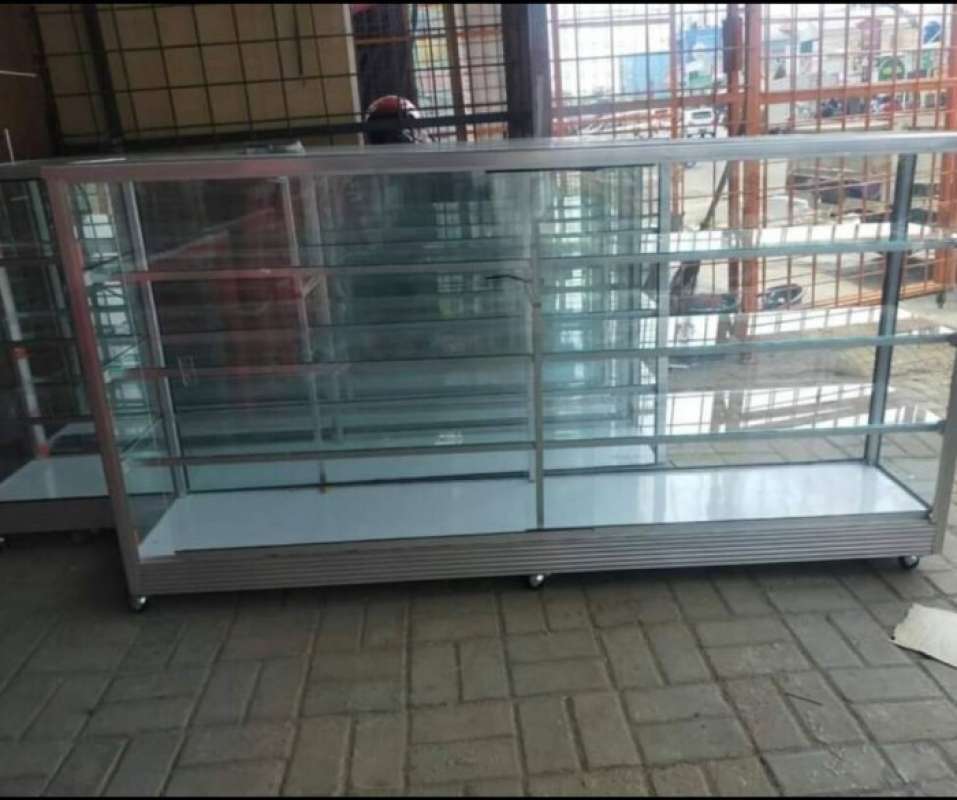 Jual Etalase Toko Ukuran 2 Meter 3 Susun Kaca | Rak Display Untuk Toko ...