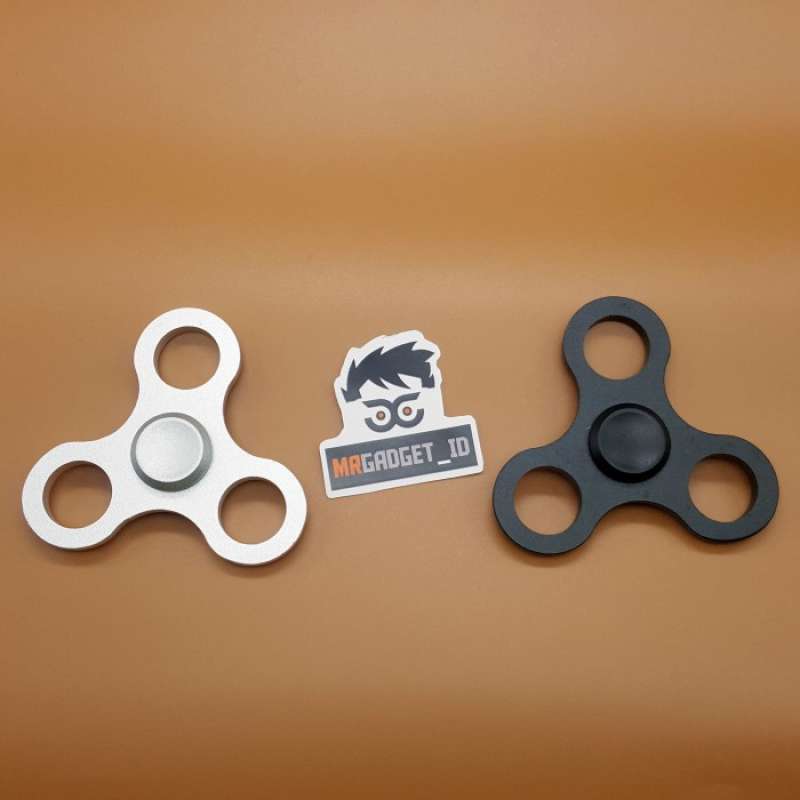 Jual Hand Spinner Fidget Ufo Tri Hole Limited Edition Premium Di Seller ...