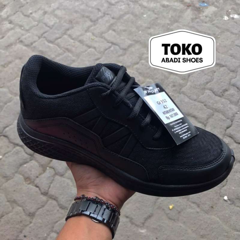 Jual Sepatu Sekolah Pro Att Full Black / Sepatu Running Hitam Polos ...