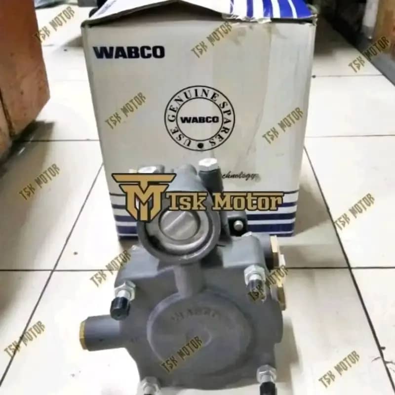 Jual Relay Control Valve Trailer Tractor Head Mercy Axor 4028-4928-3340 ...