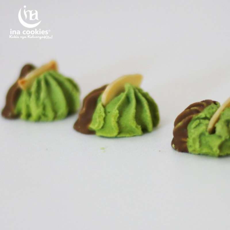 Jual INA COOKIES ORIGINAL 100% - Premium Almond Green Tea Toples ...