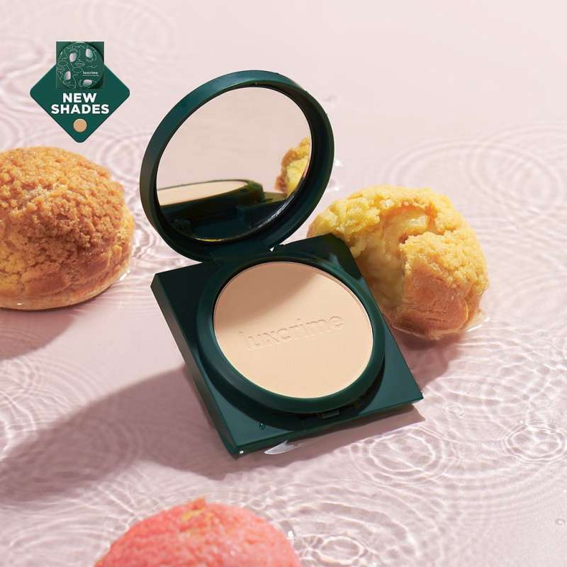 Jual LUXCRIME Blur & Cover Two Way Cake - Bedak Padat Luxcrime - Powder ...