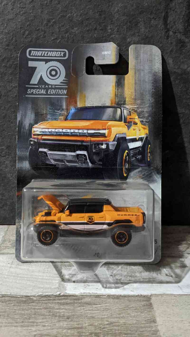Jual Matchbox Moving Parts Mobil Listrik 2022 Hummer Ev Orange Special ...