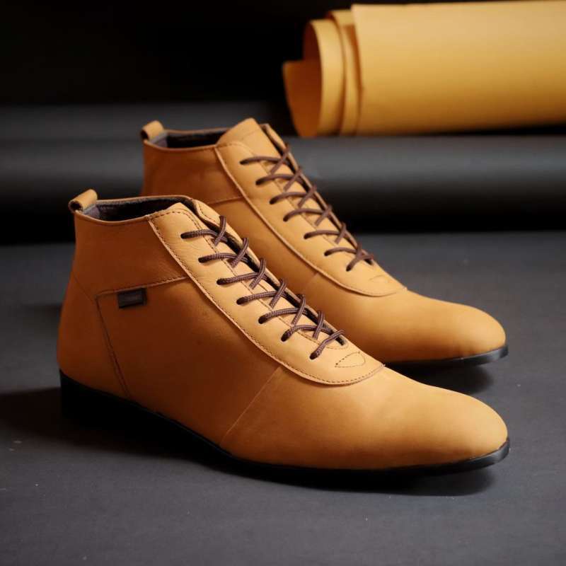 Promo Max | Sepatu Boots Pria Klasik Kulit Original Lokal - 42 Sandal ...