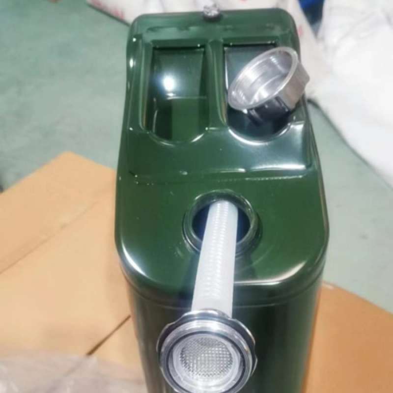 Jual Jrigen Jerigen Metal Jerry Can Bensin Solar Bbm 20 Liter Hijau ...