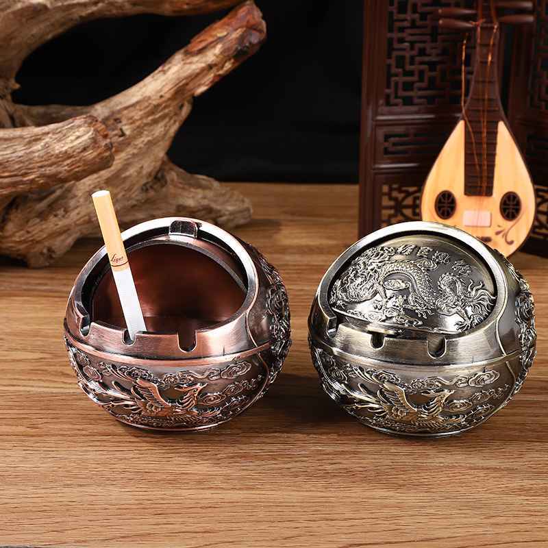 Jual Asbak Rokok Logam Retro Tahan Angin Dengan Tutup Gaya Eropa ...