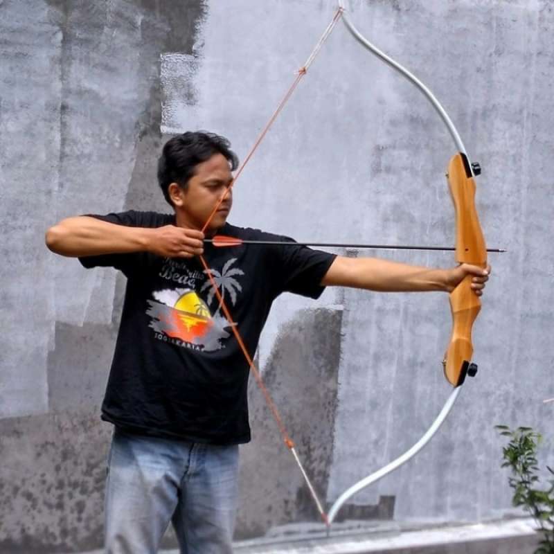Promo Busur Panah Dewasa 2 Arrow Fiber Panahan Set Archery Lengkap ...