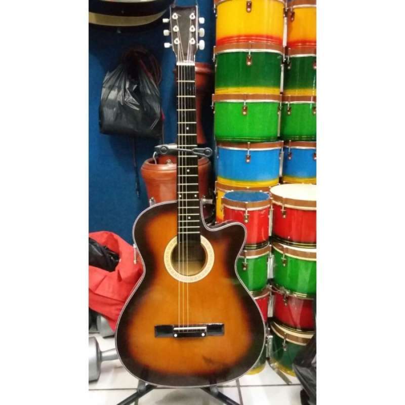 Jual Gitar Akustik Merk Yamaha Warna SunburstString Buat Pemula Belajar ...