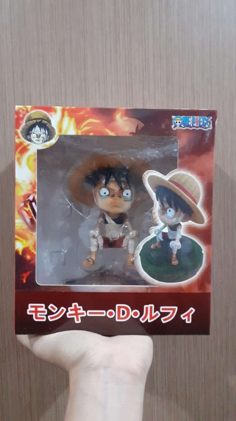 Promo Action Figure One Piece Luffy Perban Duduk Diskon 23% Di Seller ...