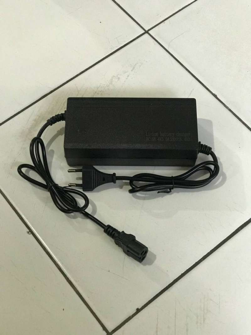 Jual Smart Charger Otomatis Motor Listrik 48v 60v 72v 3a Lithium ...