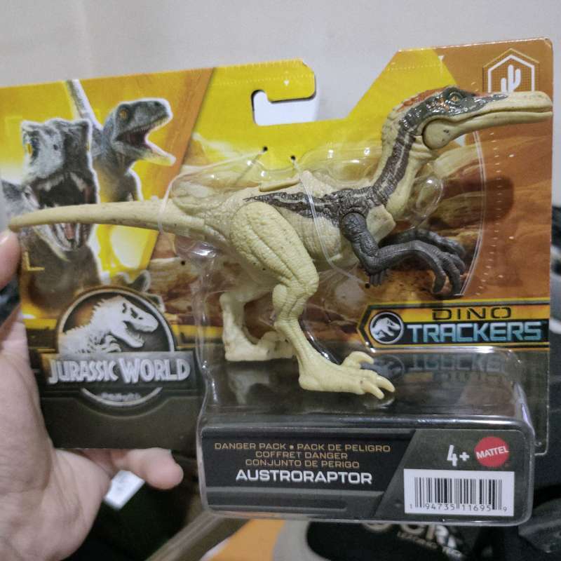 Jual Jurassic World Danger Pack Austroraptor - Mainan Action Figure di ...