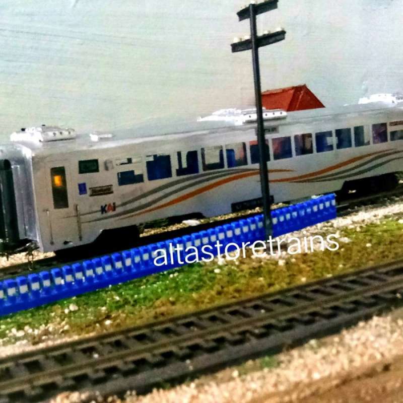 Jual Miniatur Kereta Api Livery K1 Stainless Kai Di Seller Kalibra ...