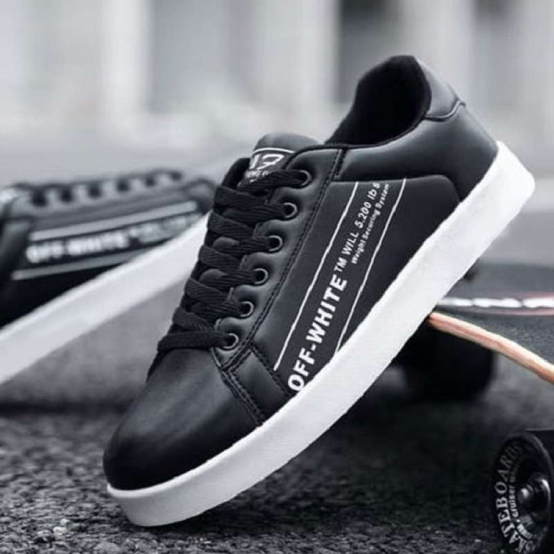 Sepatu Sekolah Terbaru