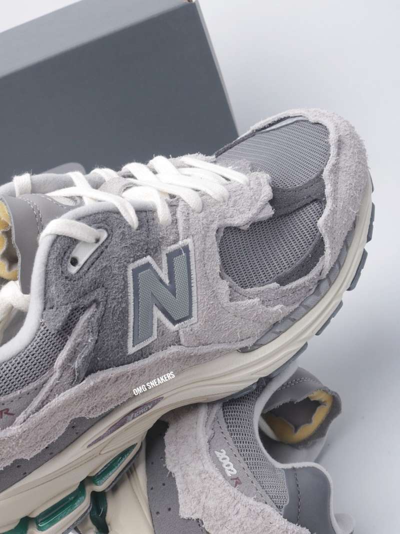 Jual New Balance 2002r Rain Cloud - Bnib Original 100% Di Seller Omg ...